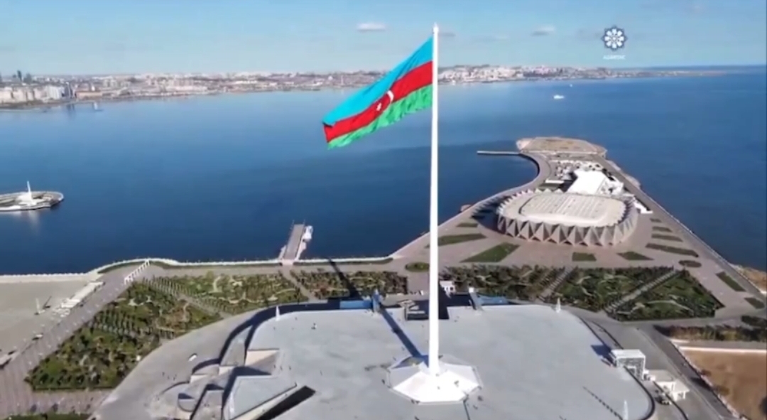 Azerbaijan; The record holder of the tallest and largest flag in the ...