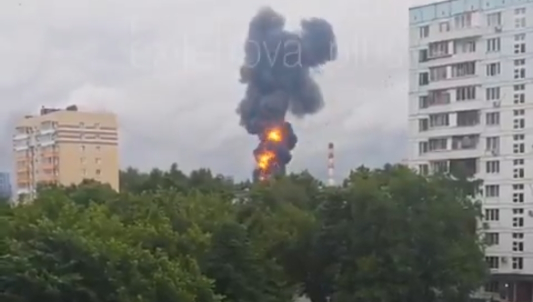 Ukrainian drone attack on Moscow oil refinery - SAFIR TV
